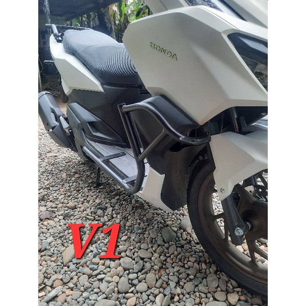 Honda Click 160 V1 and V2 - Half Crash Guard | Lazada PH