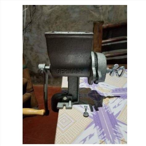 CORN MILL RICE PEANUT MILLER MANUAL OPERATED GRINDER CASH ON DELIVERY ...