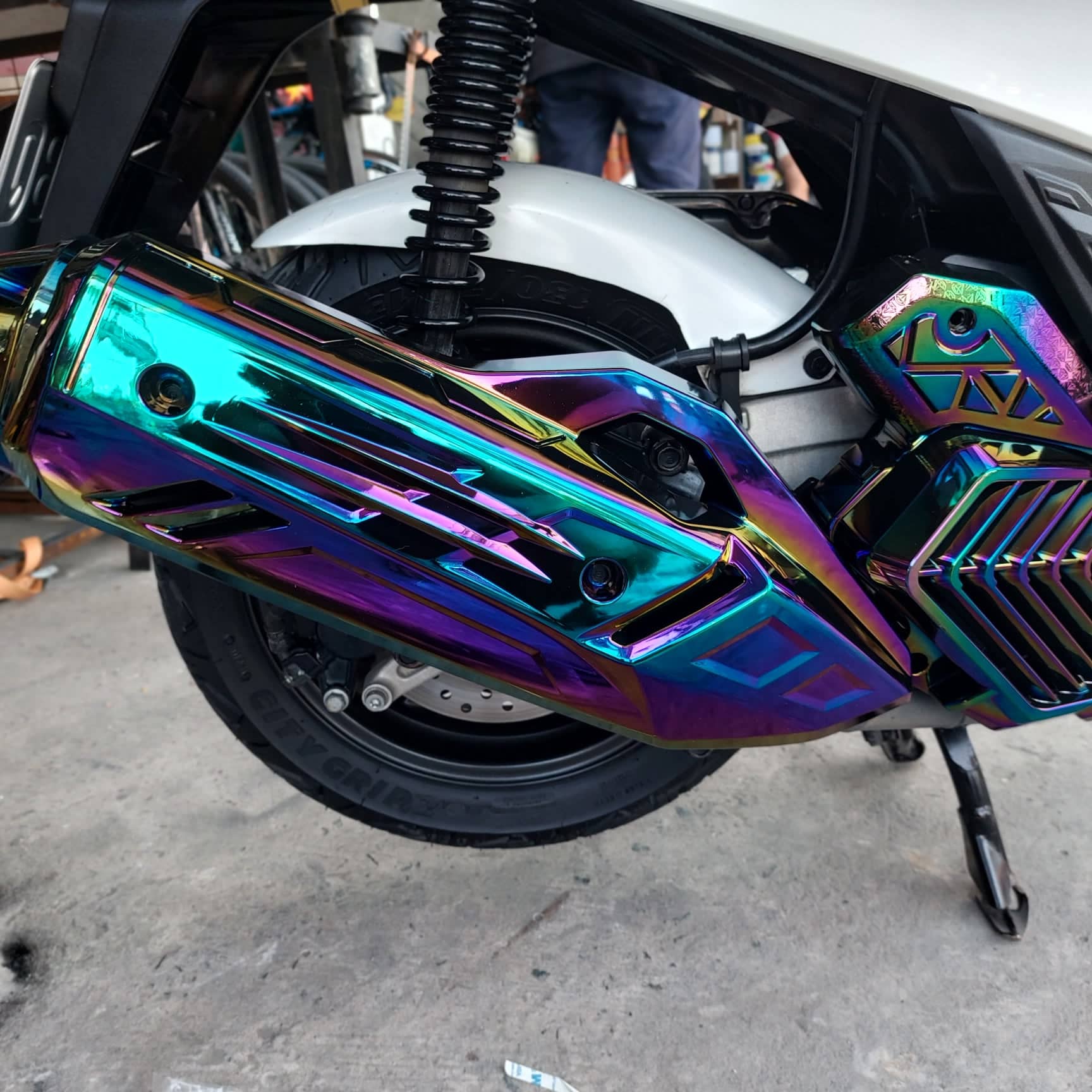 Honda PCX 160 / Click 160 carbon heatguard/ muffler cover / PCX160 ...