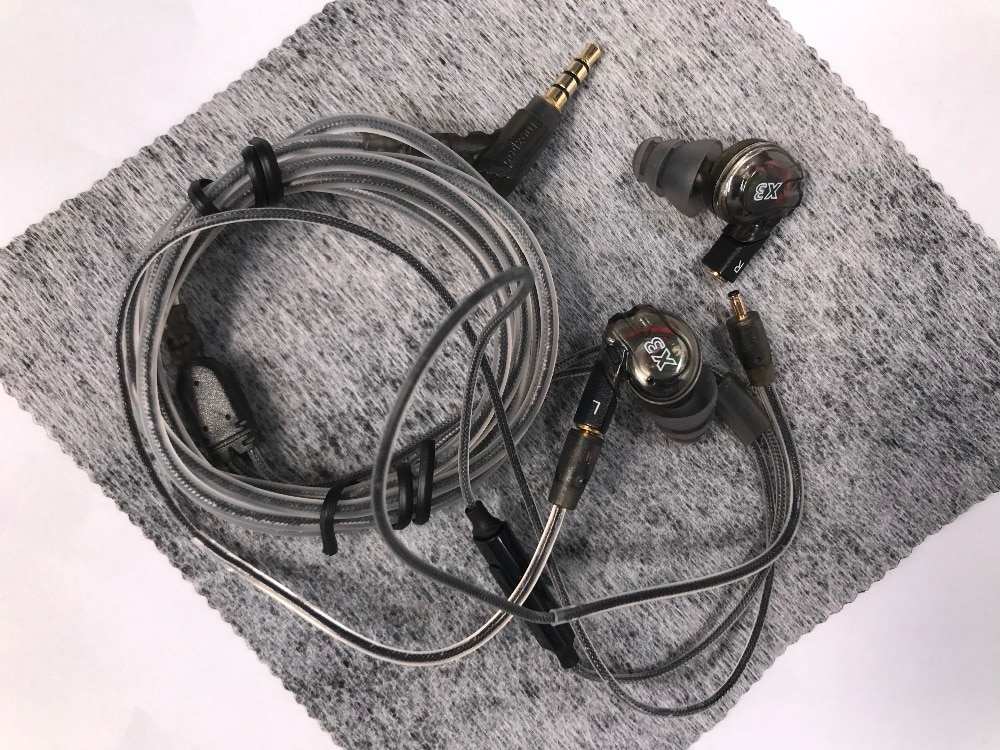 Moxpad X3 Transparent Black In-Ear Sports earphones with Microphone ...