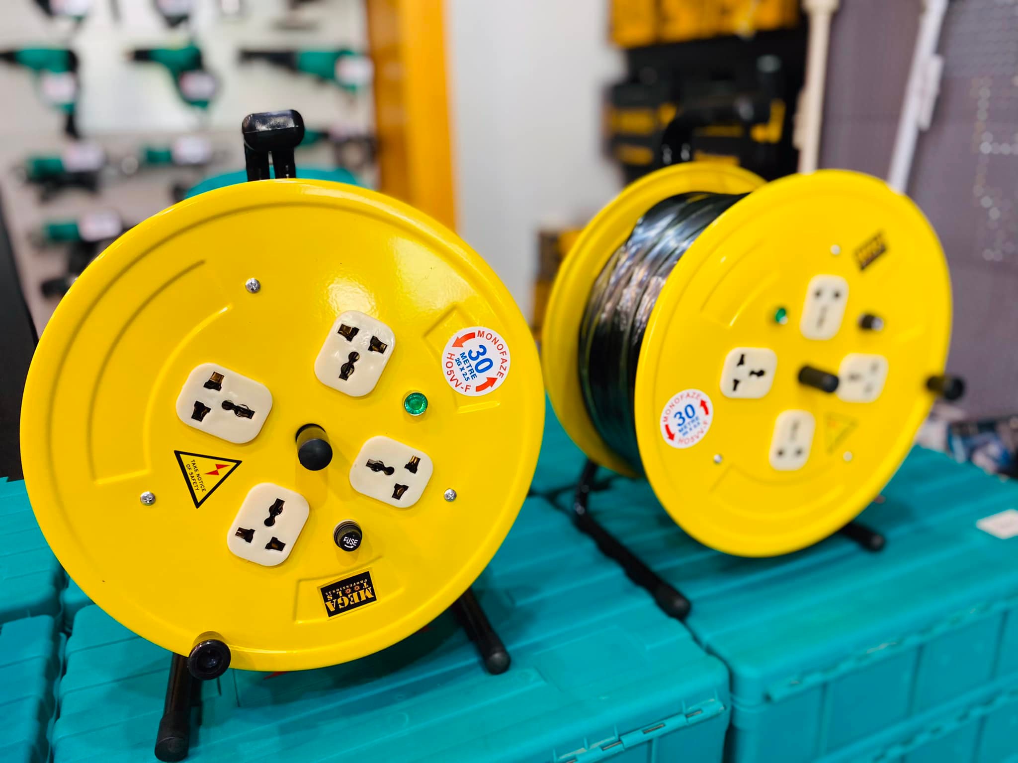 MEGA HEAVY DUTY CABLE REEL 12" x 30M MCR30M | Lazada PH