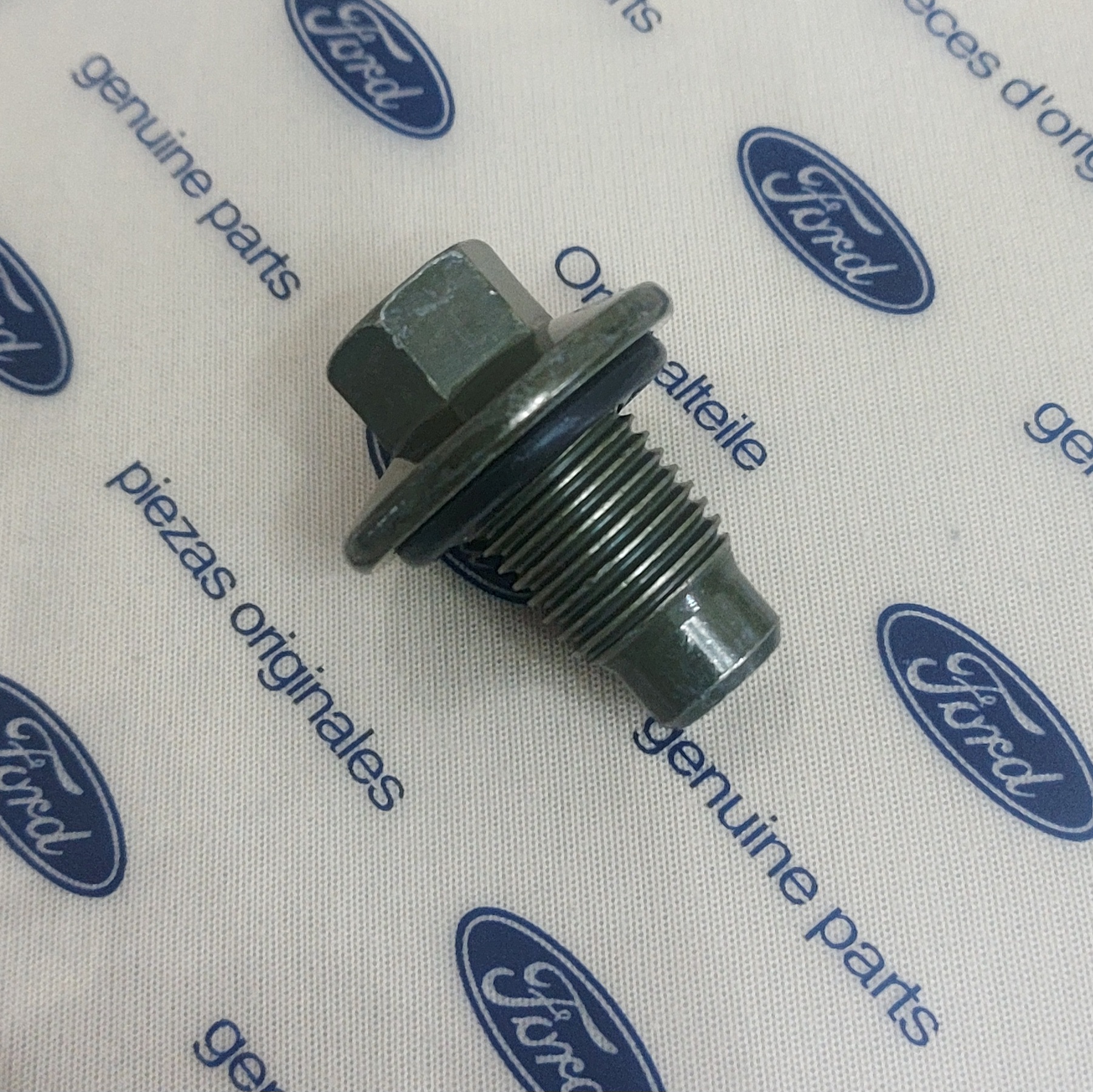 Ford Ranger Oil Drain Plug Sump pan 2013-2022 For Everest BT50 Fiesta ...