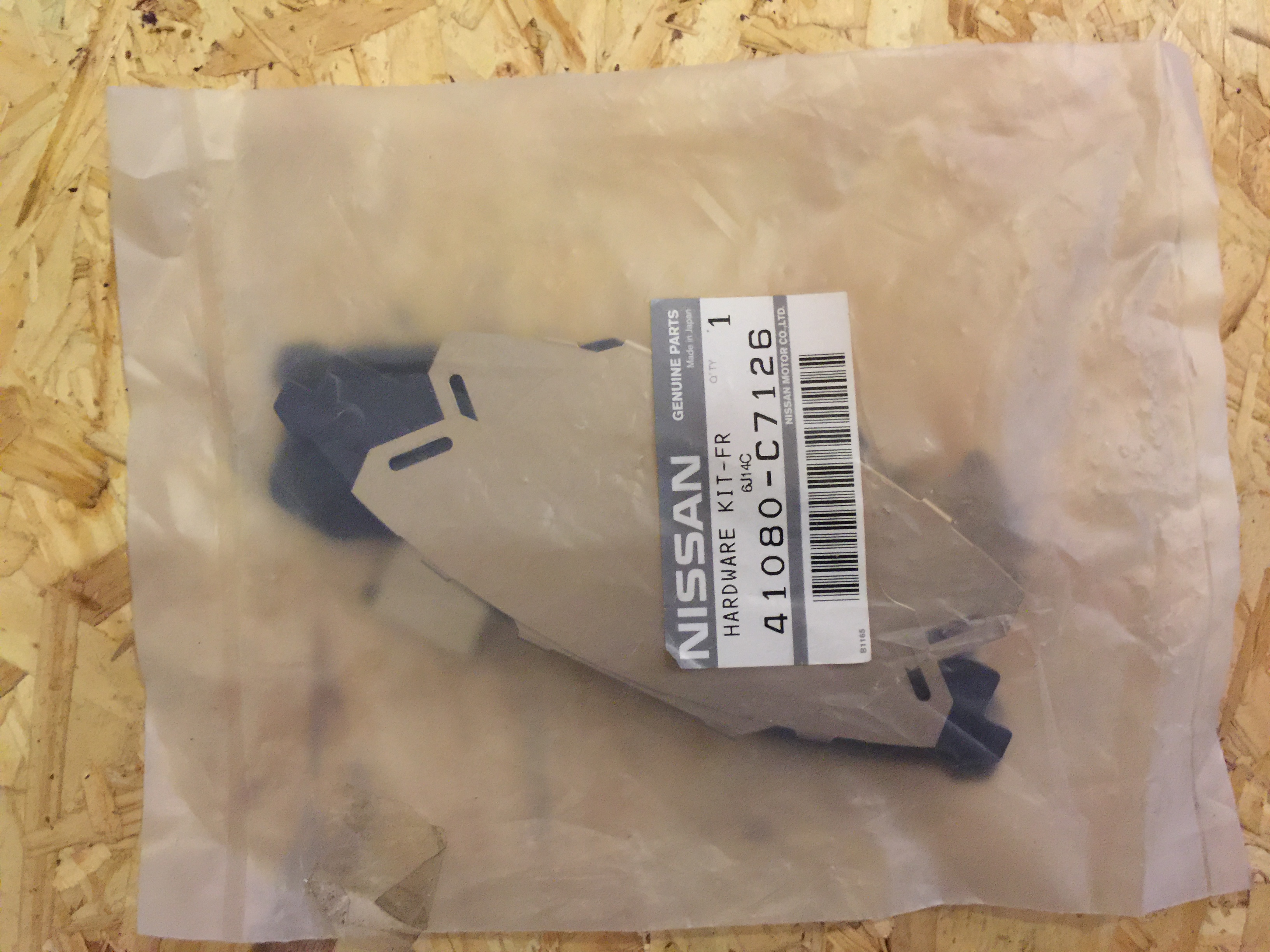Nissan Patrol GQ Y60 FRONT Brake Caliper Shim hardware kit Genuine ...