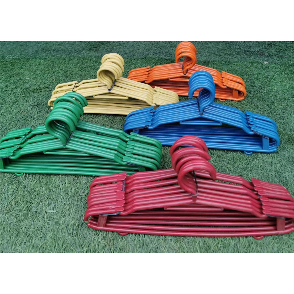 HM Hanger One Dozen Adult Plastic Clothes Hanger Assorted Hanger ...