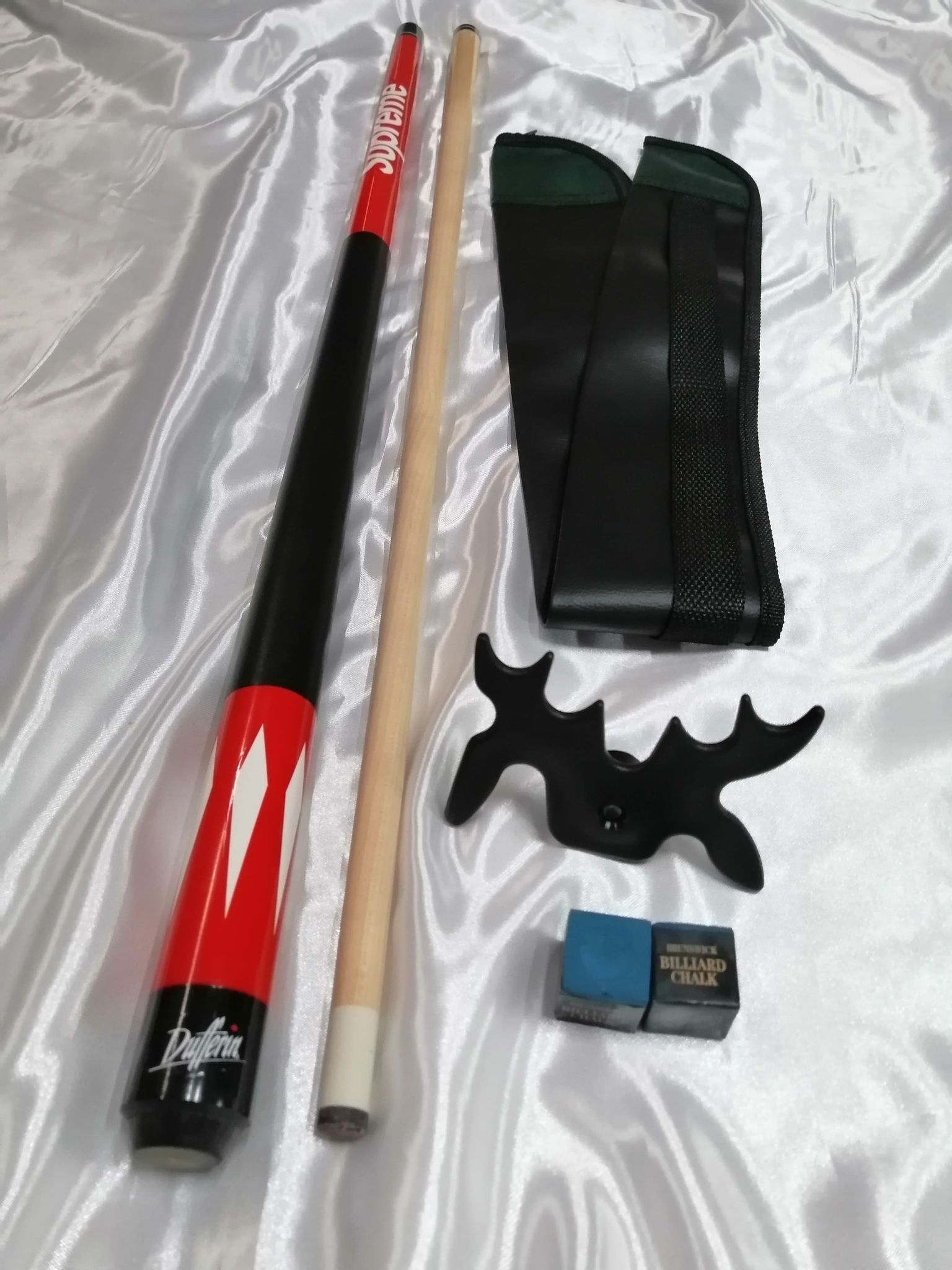 Billiard Combos! Dufferin Supreme cue with batman tiririt and FREE 2pcs ...
