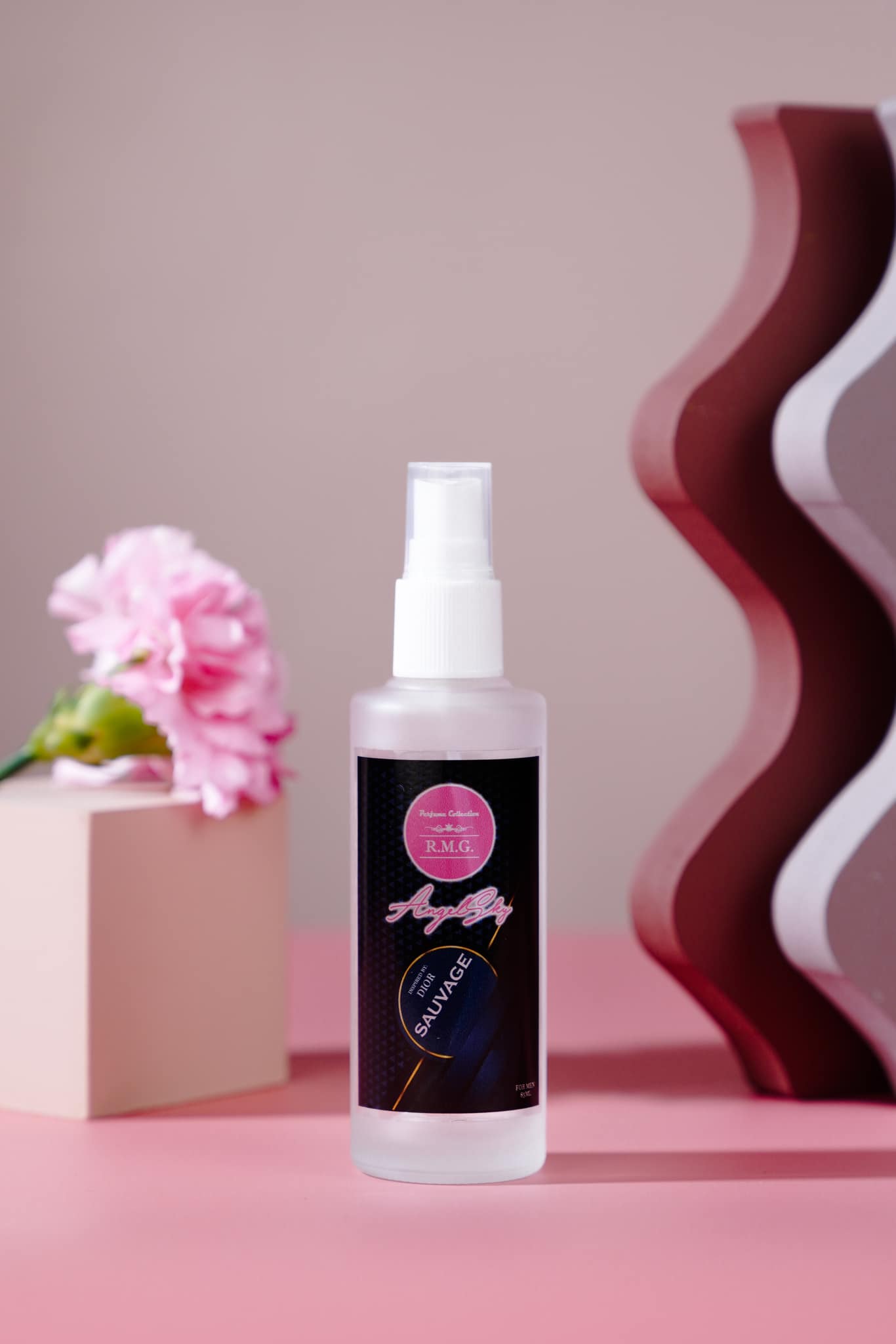 L1 M92 is RMG Oil-based and HIGH QUALITY perfume inspired by D. SAUVAGE ...