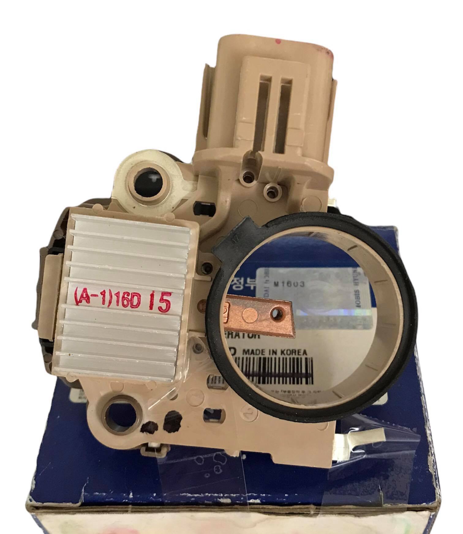 [ORIGINAL] 3737042300 ALTERNATOR REGULATOR HYUNDAI STAREX 2005-2007 ...