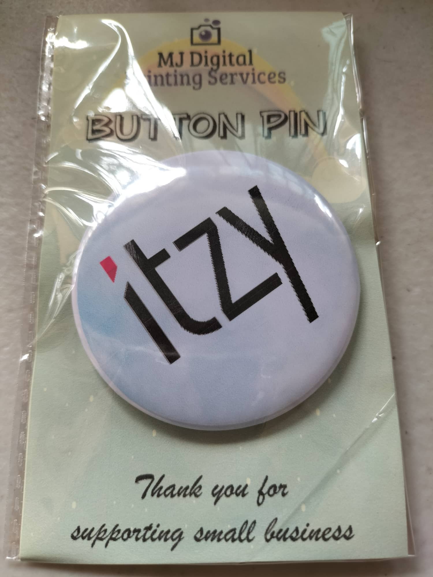 Fan-made KPop Idols Button Pins - ITZY | Lazada PH
