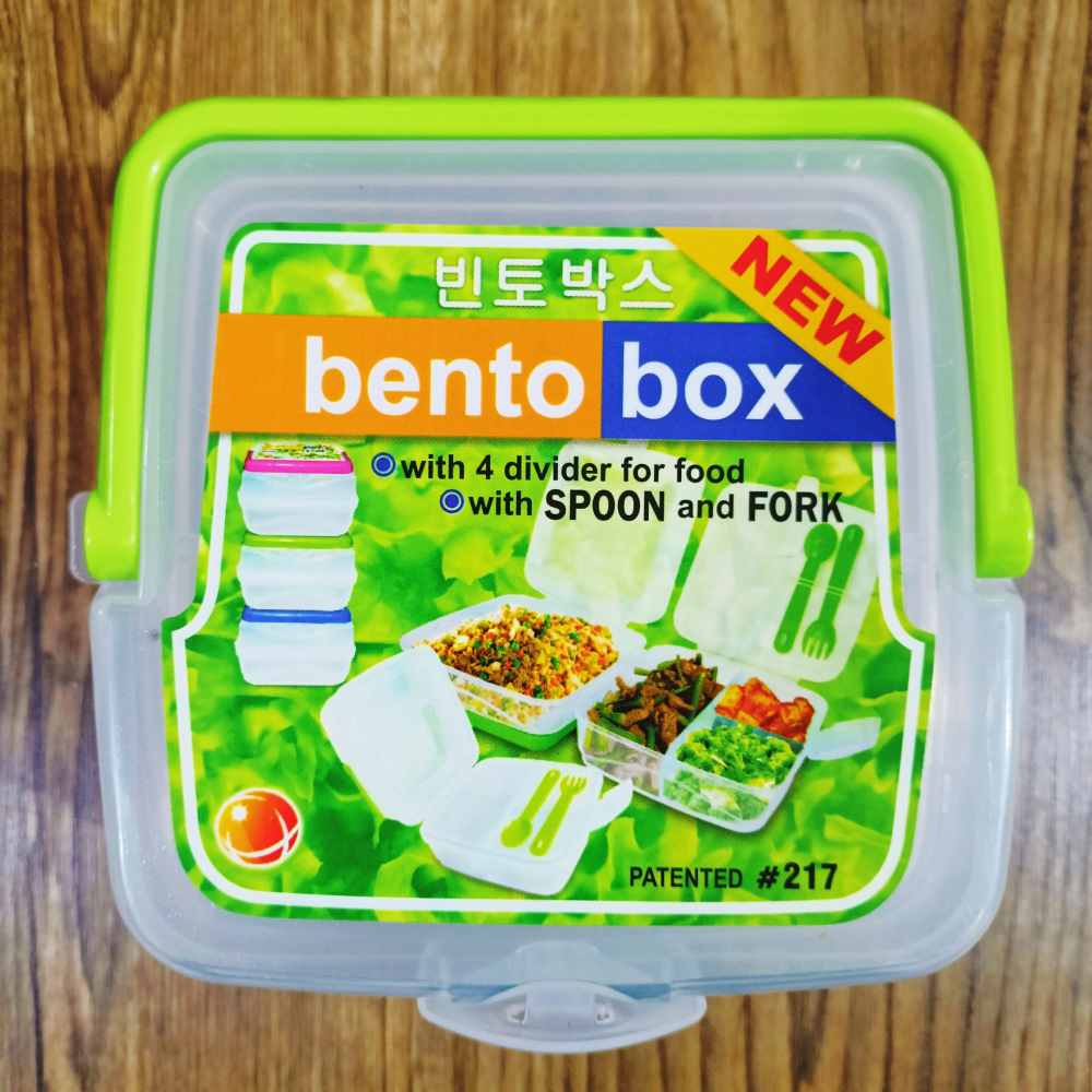 Bento Box / Lunch Box with Handle For Kids with 4 Dividers For Food ...