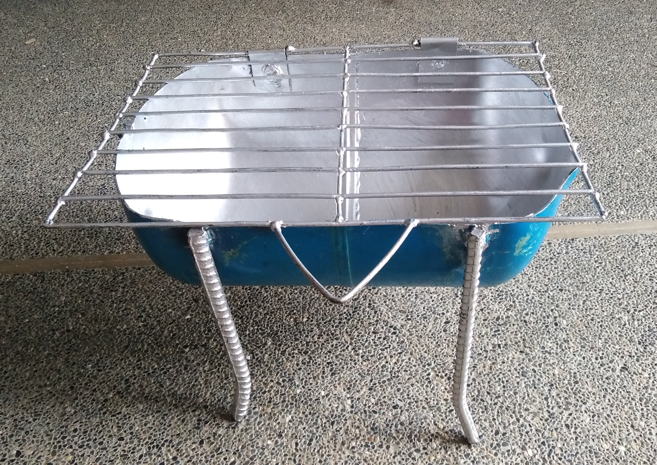Freon Tank Grill/ Charcoal Barbeque Grill/ Portable Grill/ Easy to ...