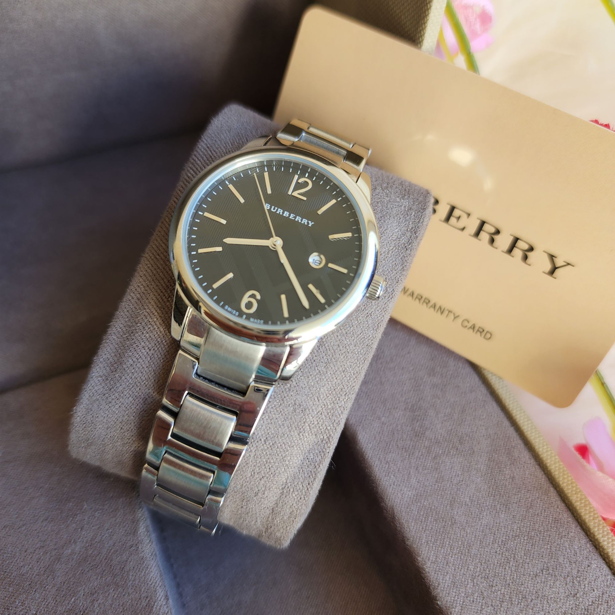 Original Burberry The Classic BU10108 Swiss Rare Black Dial 32mm ...