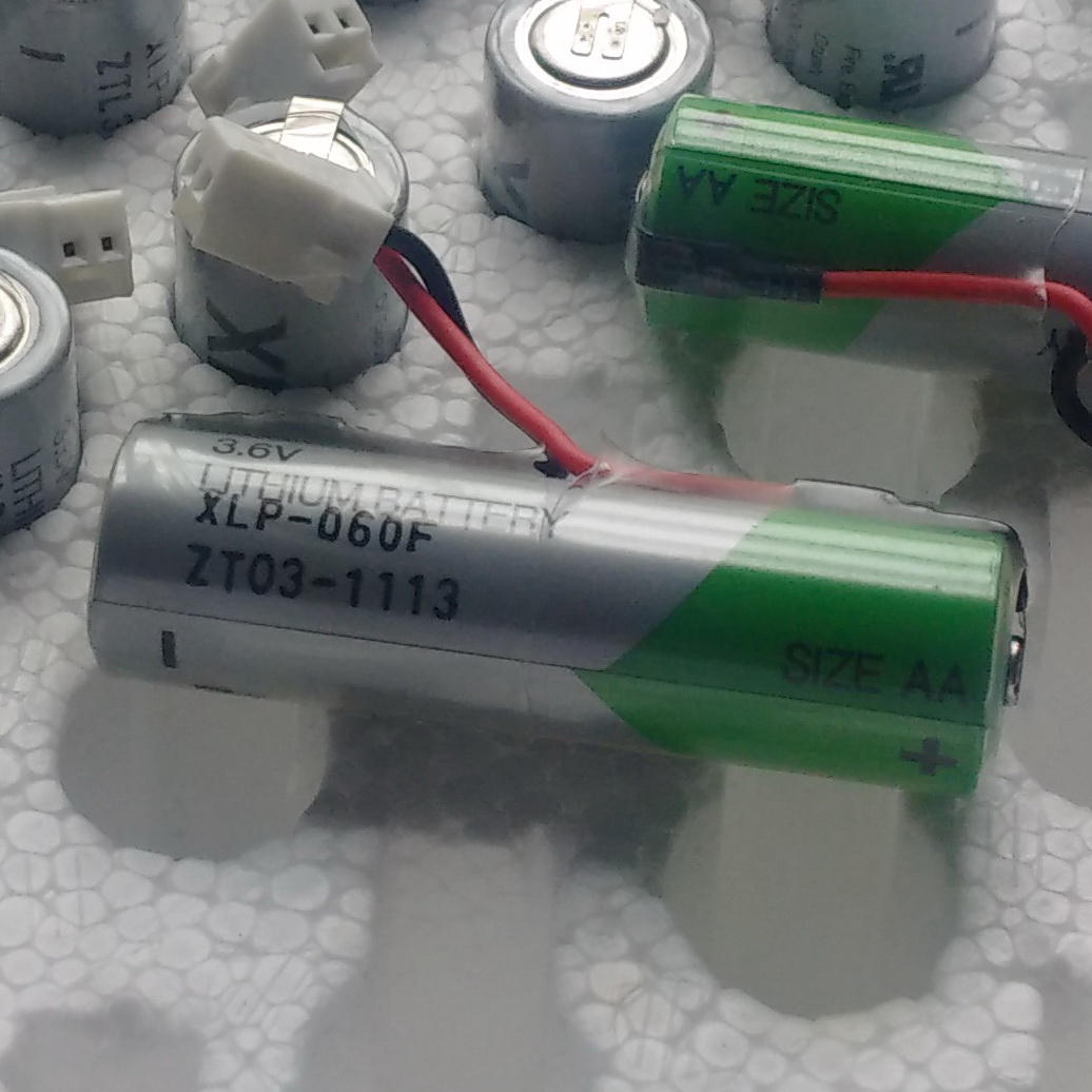Xeno XL-060F AA 2400mAh 3.6V Lithium Thionyl Chloride (LiSOCI2) Battery ...