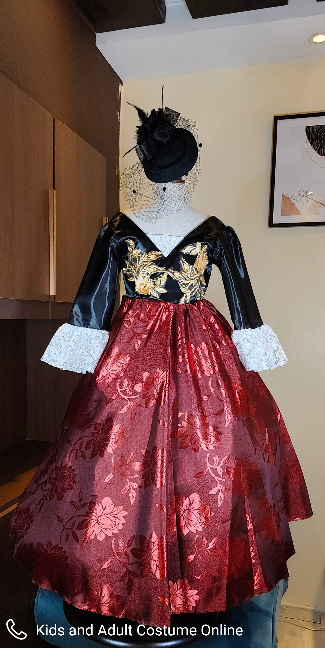 England Traditional Dress For Girl