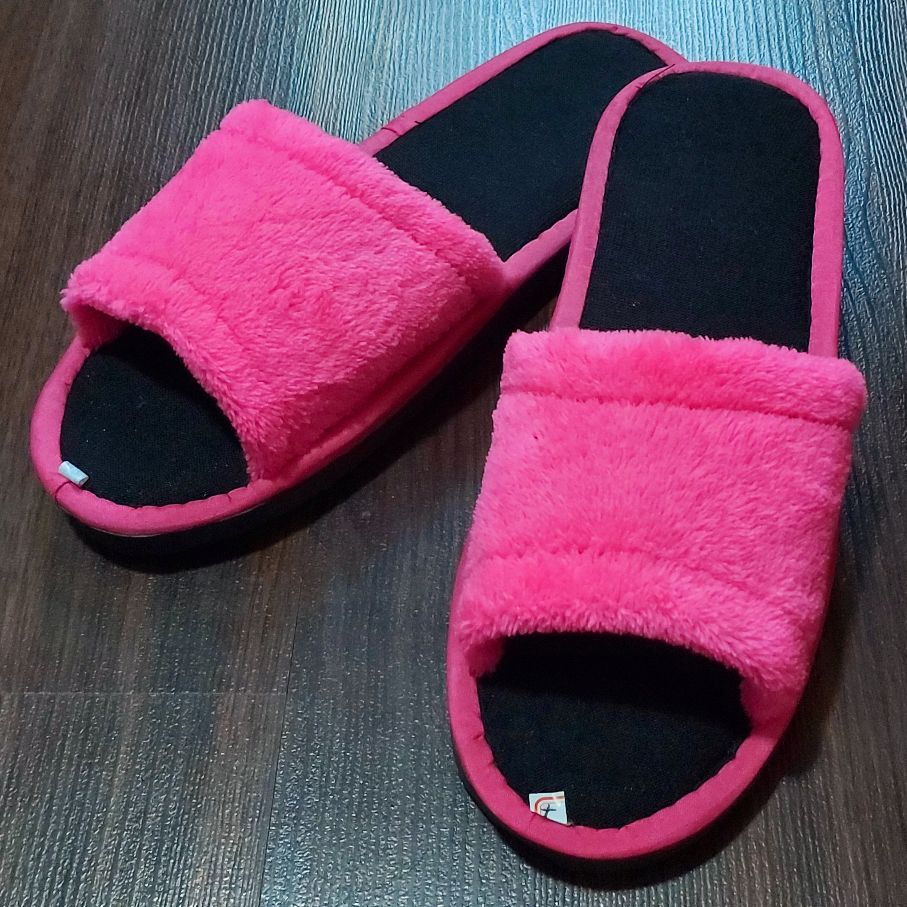 Adult Women Indoor Slippers- Makapal n Swelas | Lazada PH