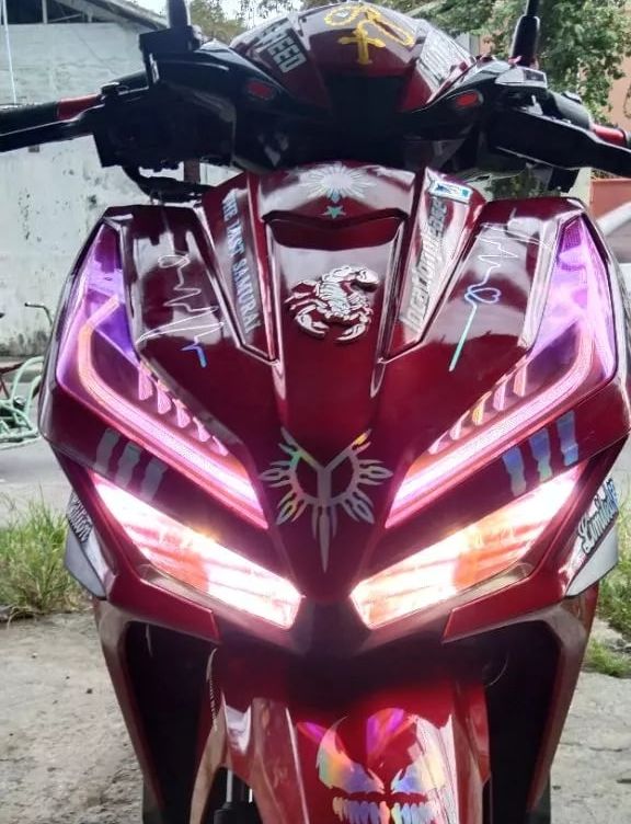 HONDA CLICK V4 V3 V2 / 125i 150i Headlight Tint + Kilay Tint Game ...