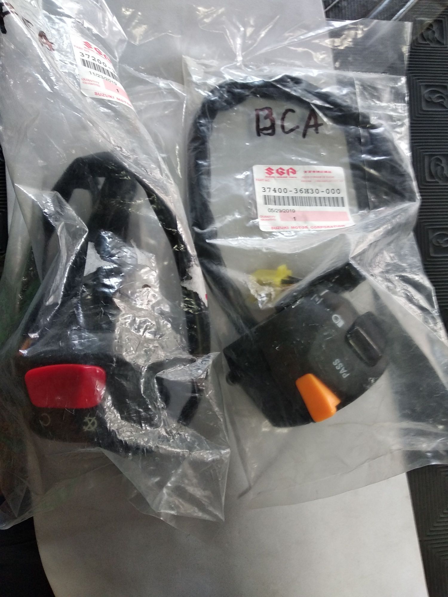 SUZUKI GD 110 HANDLE SWITCH LEFT AND RIGHT 37400-36H30-000 / 37200 ...