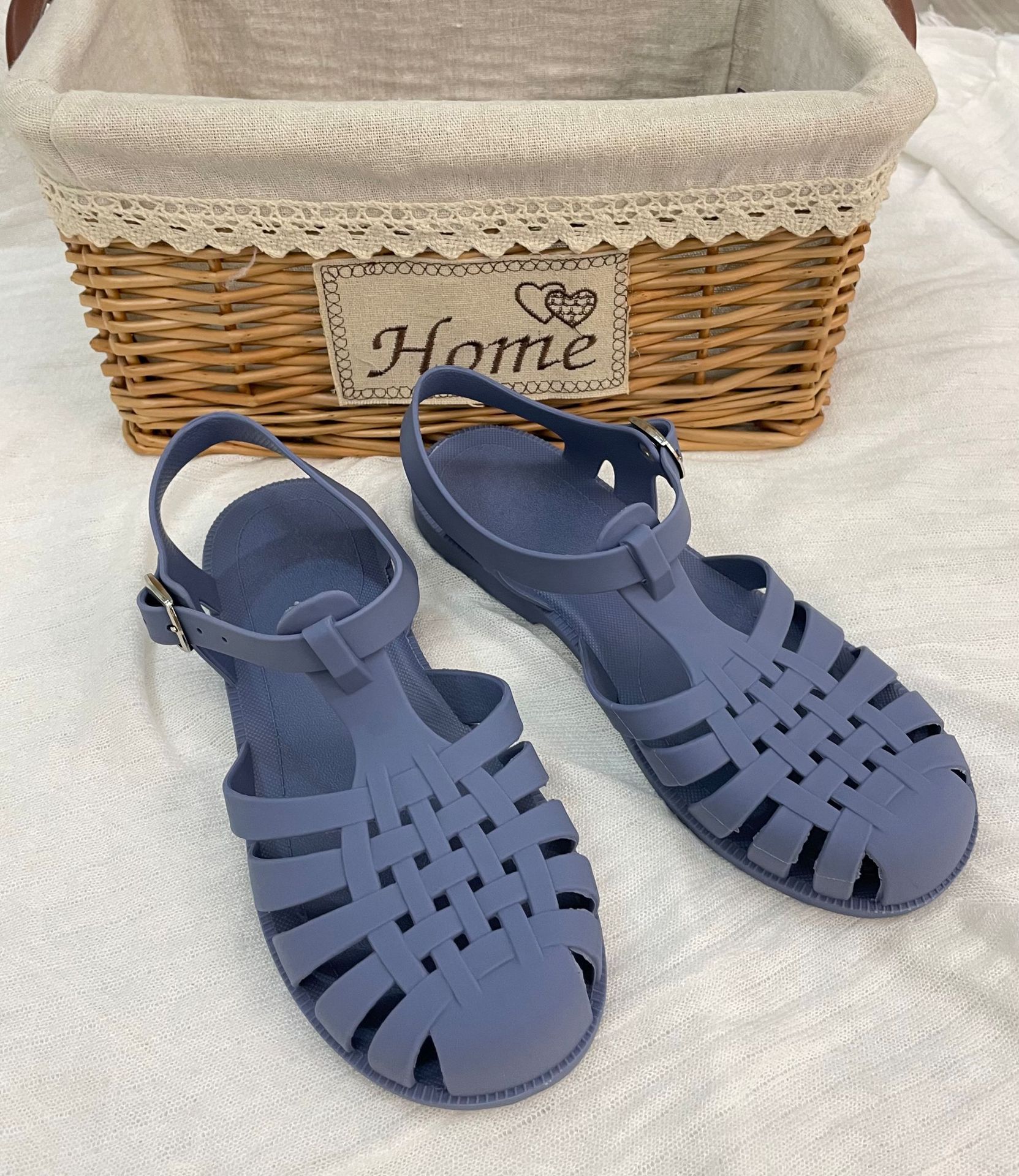 Fairy wind ins fashion new sandals students wear summer retro woven ...