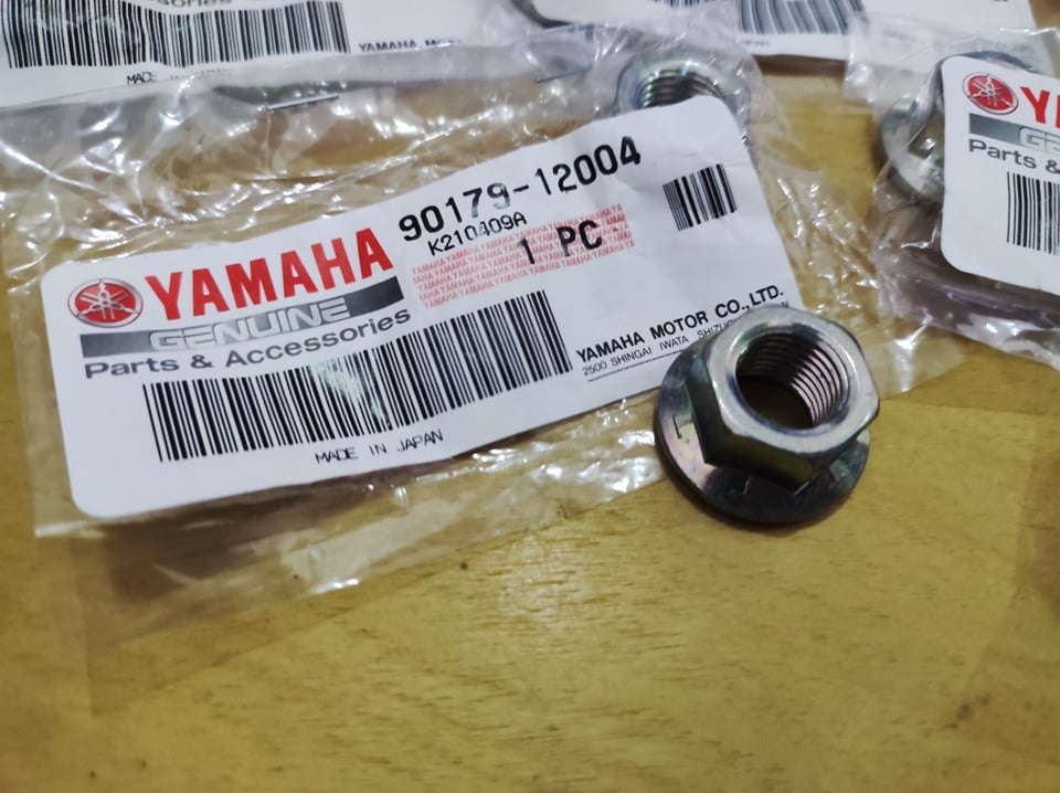 Genuine Yamaha Pulley Nut / Magneto Nut (90179-12004) for Aerox ...