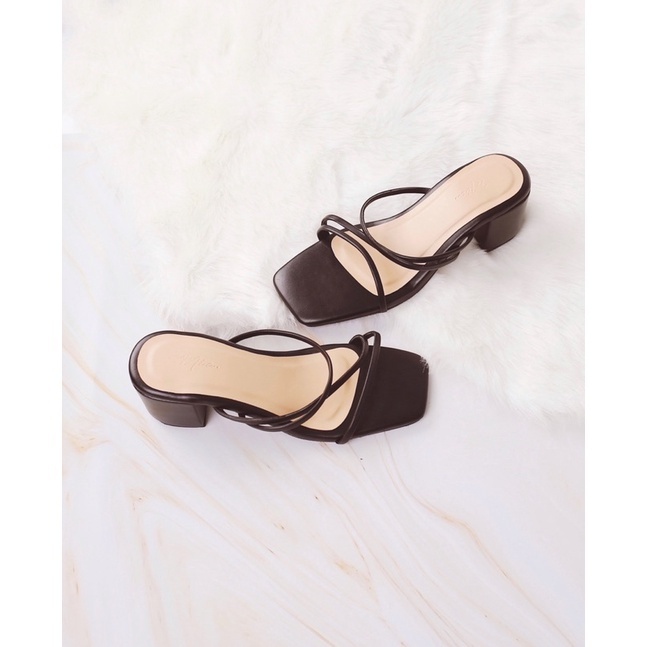 Barefoot MNL Stacey square Toe 2.5 inch Block Heels | Lazada PH