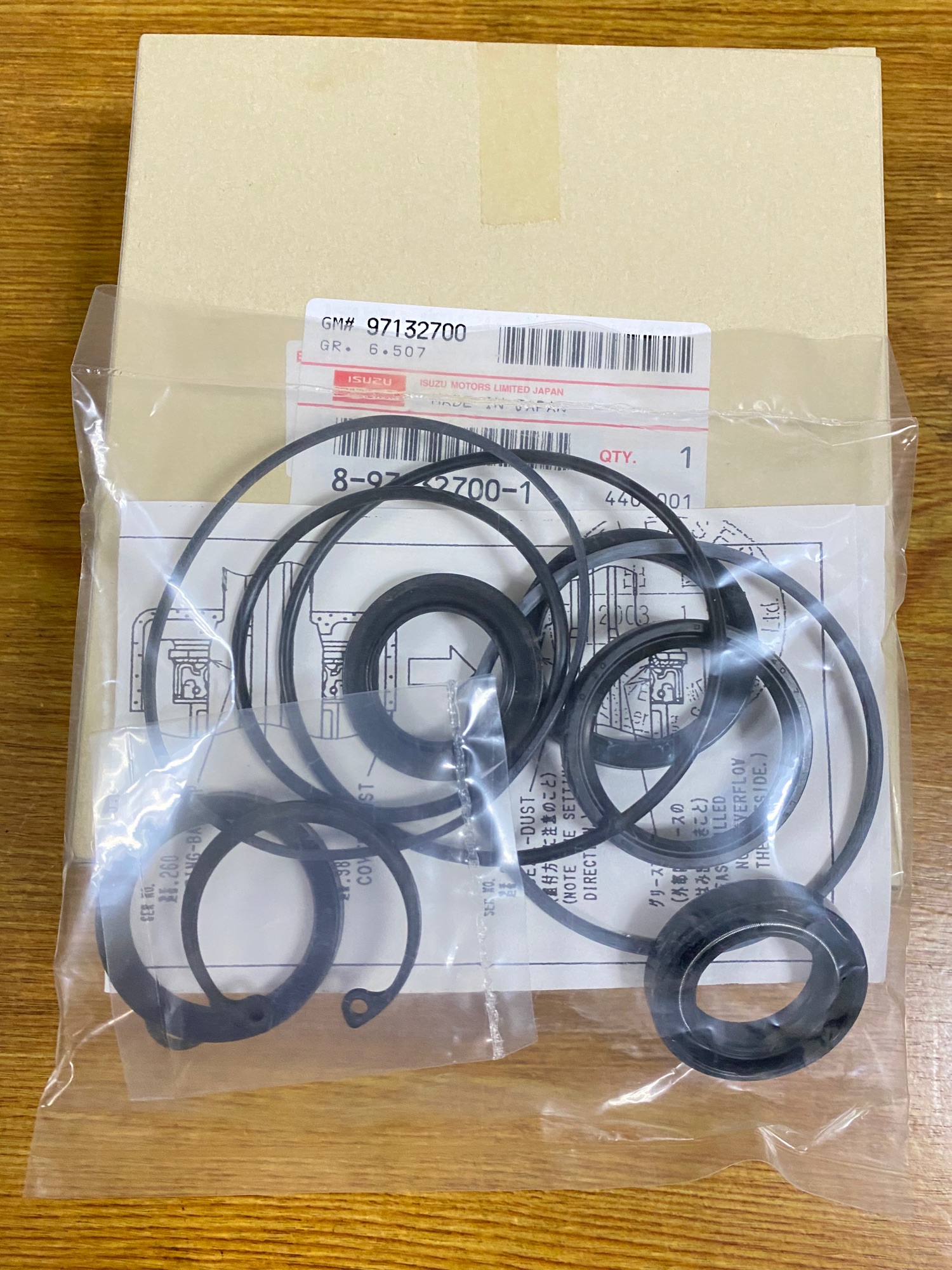 Isuzu TROOPER Gearbox Repair Kit (See Description for Compatibility ...