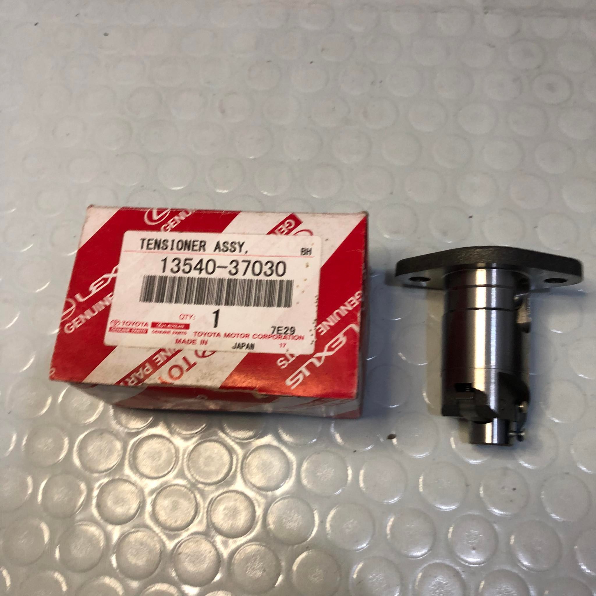 GENUINE TOYOTA TIMING CHAIN TENSIONER FOR COROLLA 2011-UP (13540-37030 ...