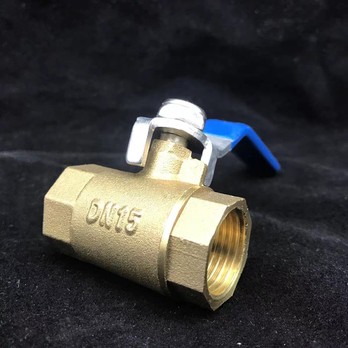 Hardware Tools Ball Valve Switch Tap Water 4 Water Distribution Valve ...
