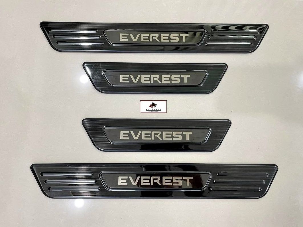 FORD EVEREST 2023-2024 Door Side Step Sill Black Titanium & Silver ...