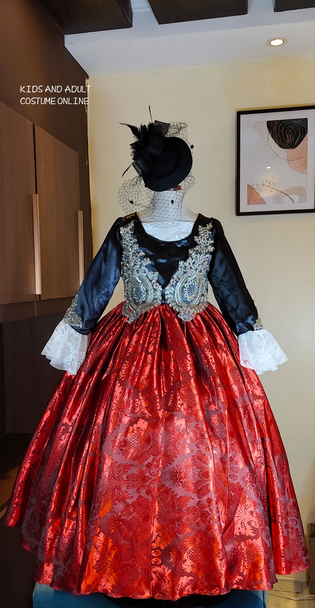 England Traditional Dress For Girl