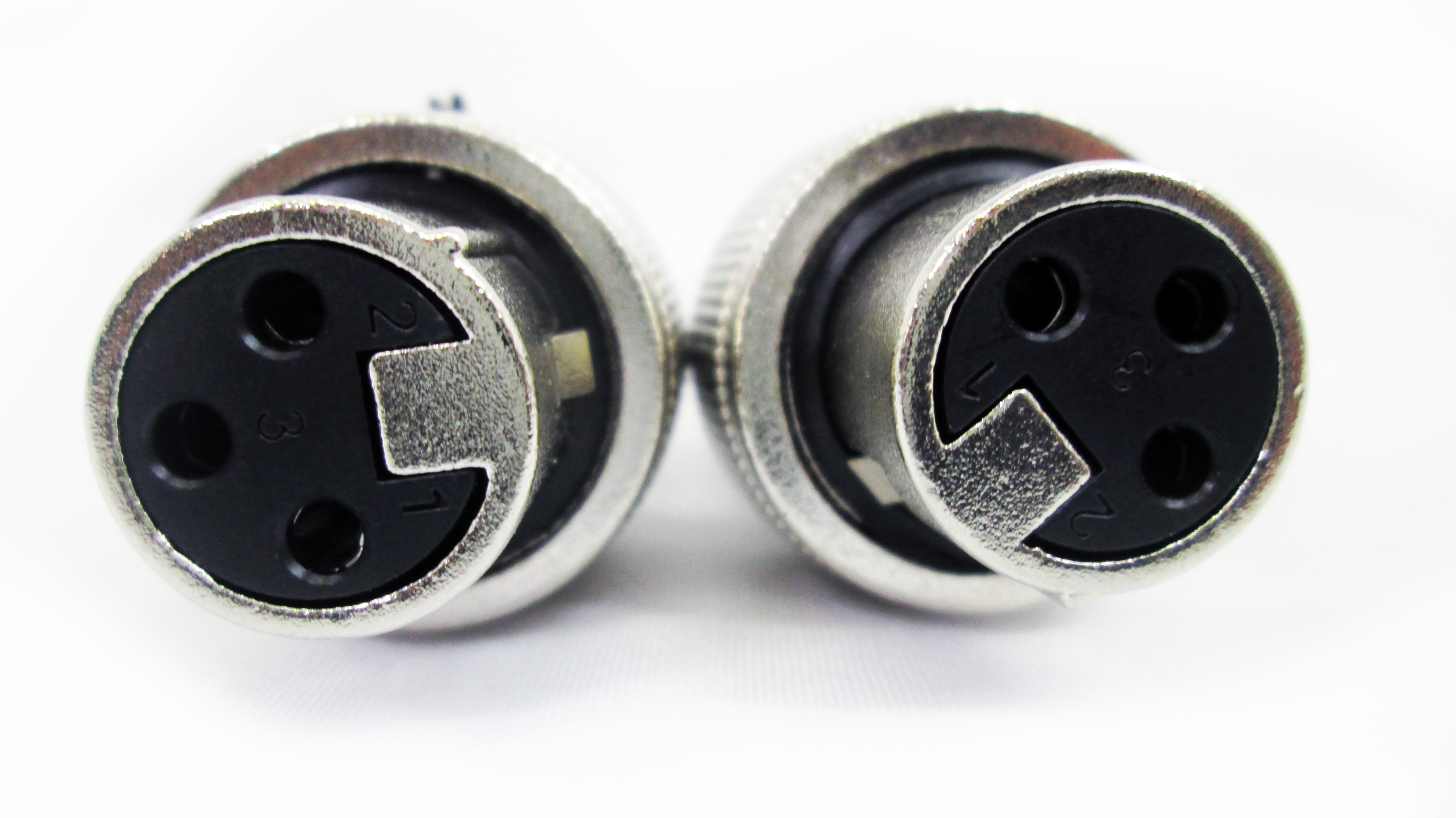 2pcs XLR 3 Pin Female w/ lock and spring MIC Jack Plug Audio Microphone ...