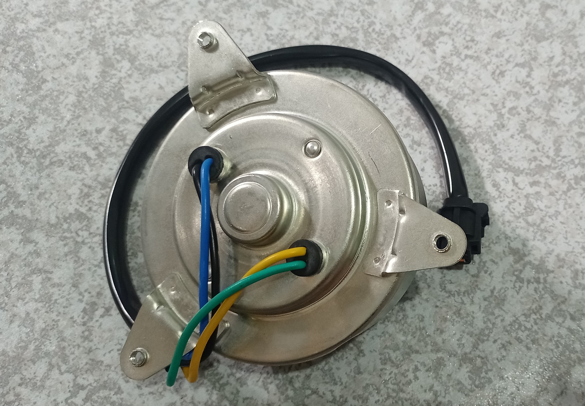 NISSAN NV350 AIRCON FAN MOTOR GTX 92122-3XA0A | Lazada PH