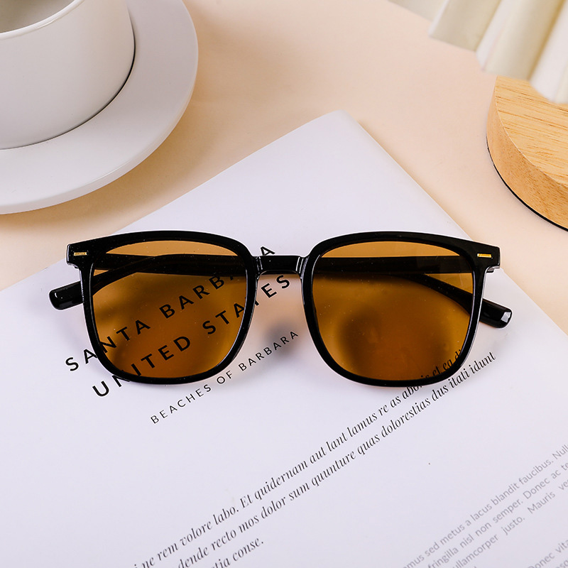 🔥Cadia👍 Vintage Black Square Frame Grey Lens Sunglasses For Men Women ...