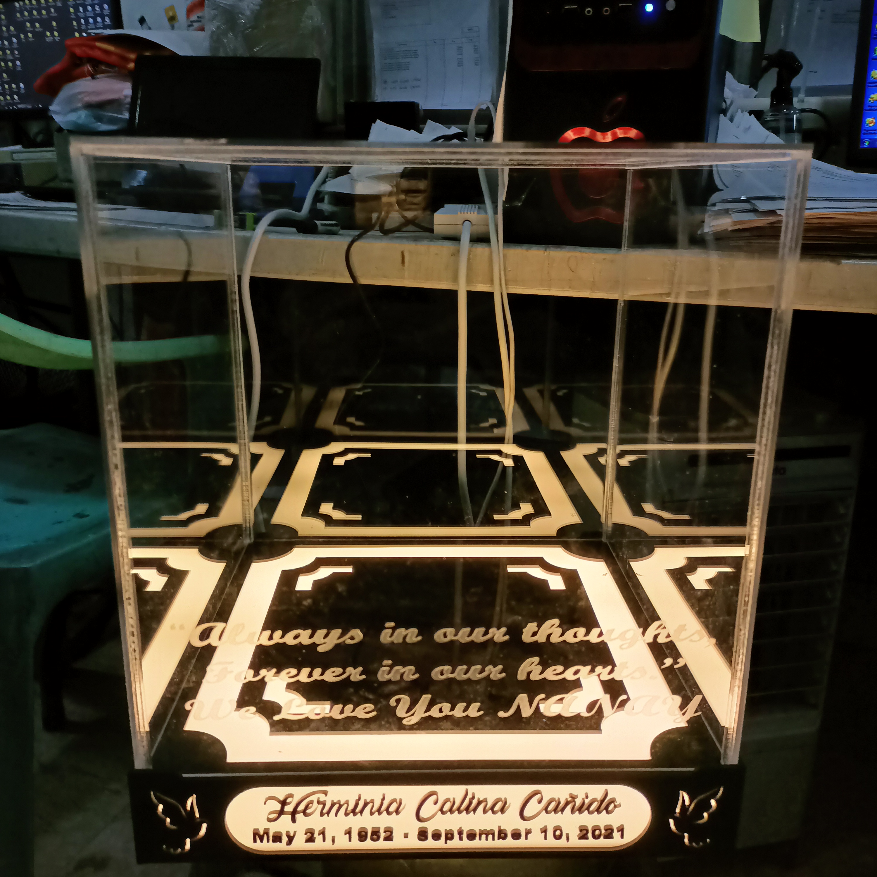 ACRYLIC URN BOX LIGHTED | Lazada PH