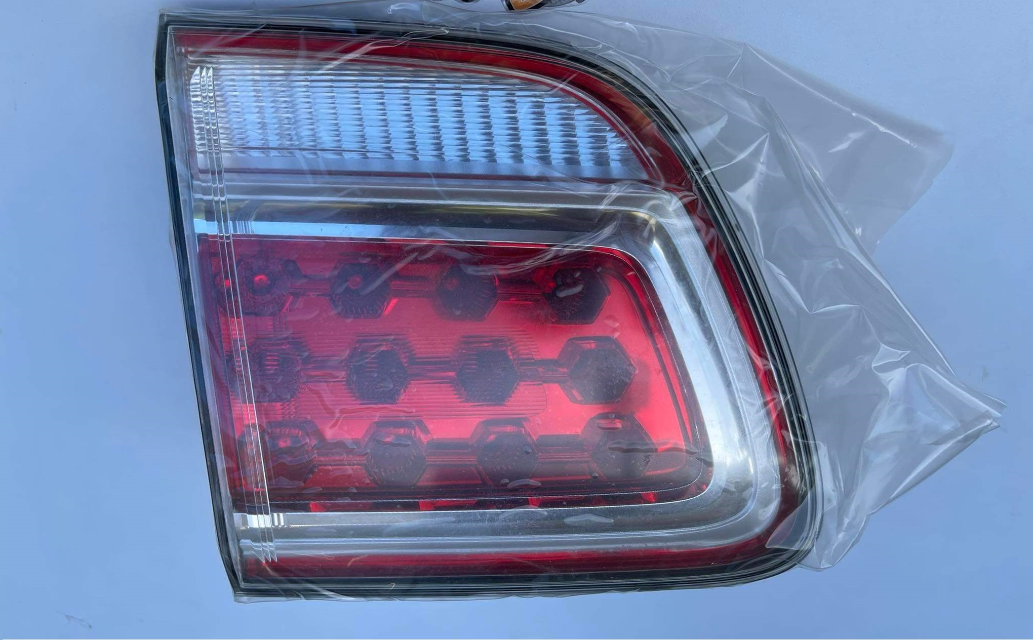 Rear Tailgate LED Light / Left Side (Inner) - GM 52136094 - Chevrolet ...