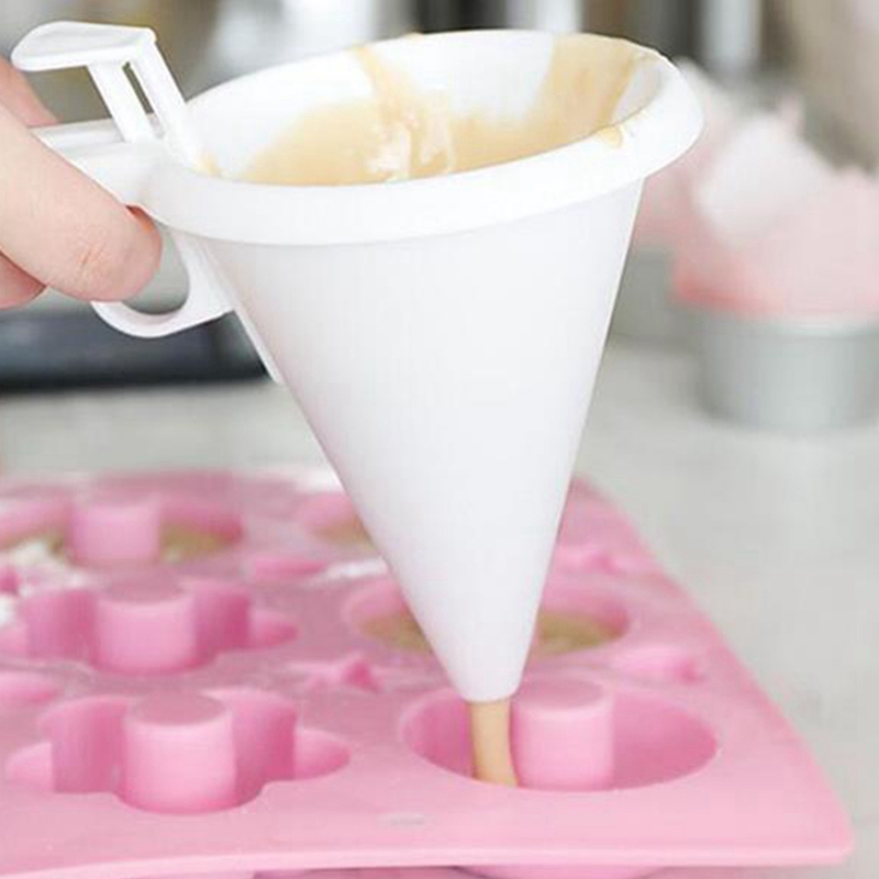 Cream Chocolate Funnel for Baking Cake Decorating Pastry Batter ...