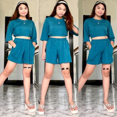 Yejong Teens Terno /Coordinates (*loose garterize crop top With loose ...