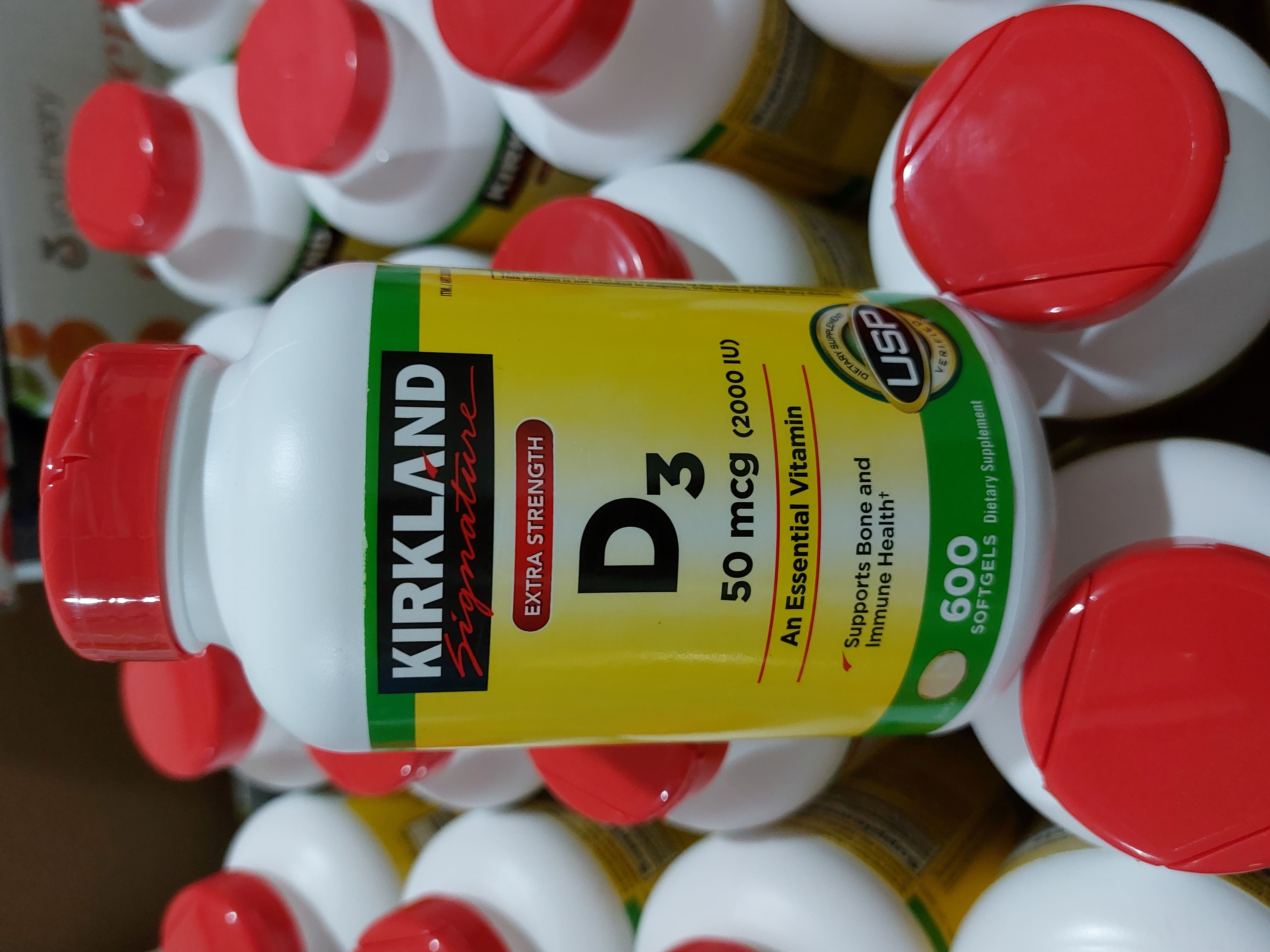 Kirkland Signature Extra Strength D3 50 mcg., 600 Softgels, EXPIRY ...