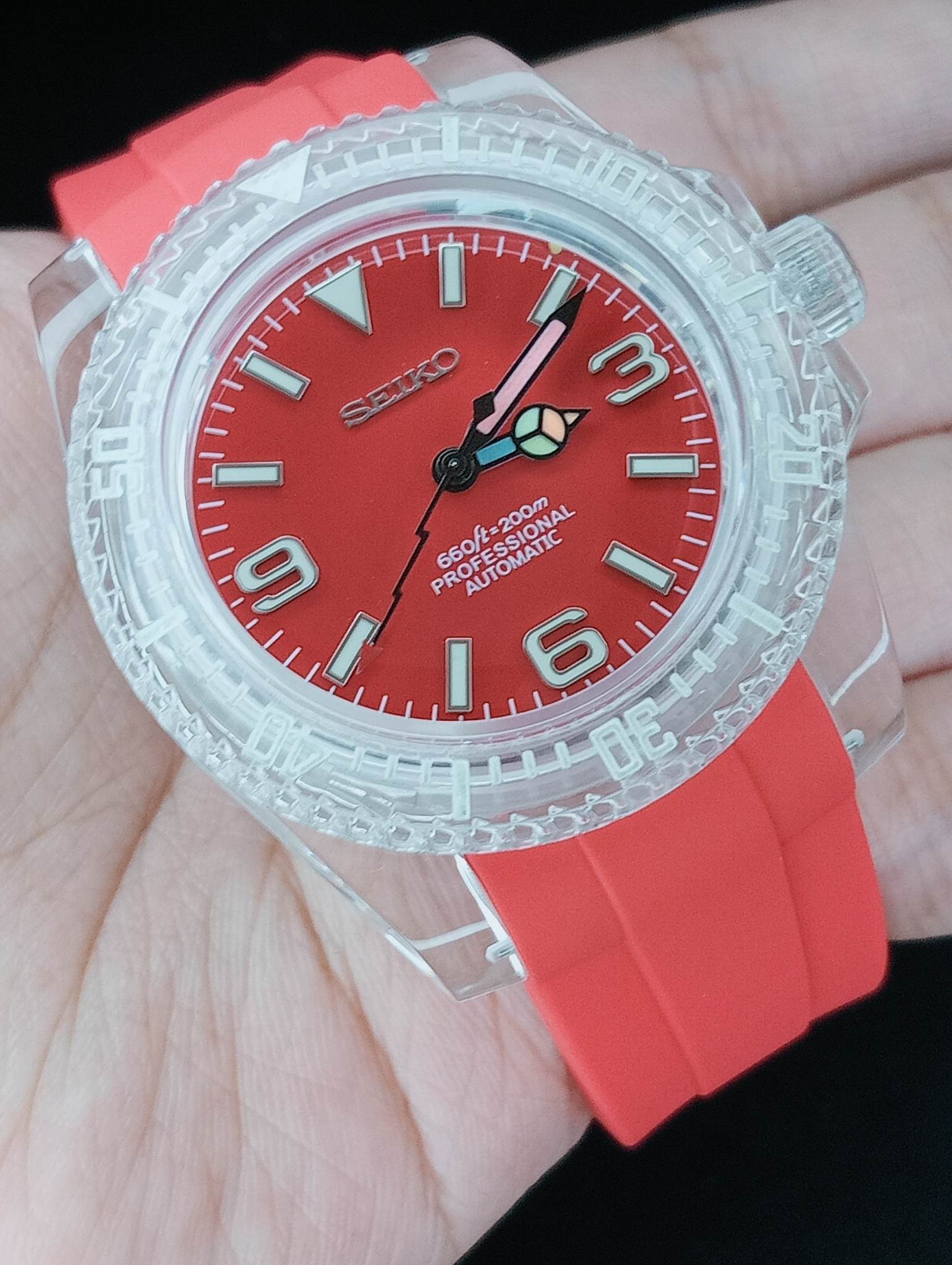 NH35 MOVEMENT AUTOMATIC Phantom Red 369 Dial with Red Rubber Custom ...