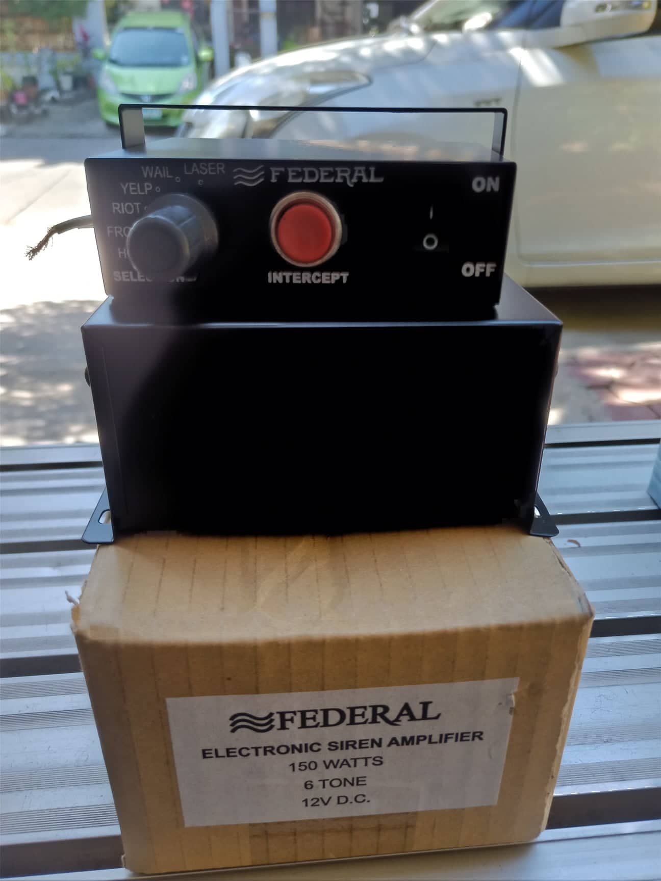 Wang Wang 6 Tones Federal Siren Amplifier with Crown speaker H-5.5 Set ...