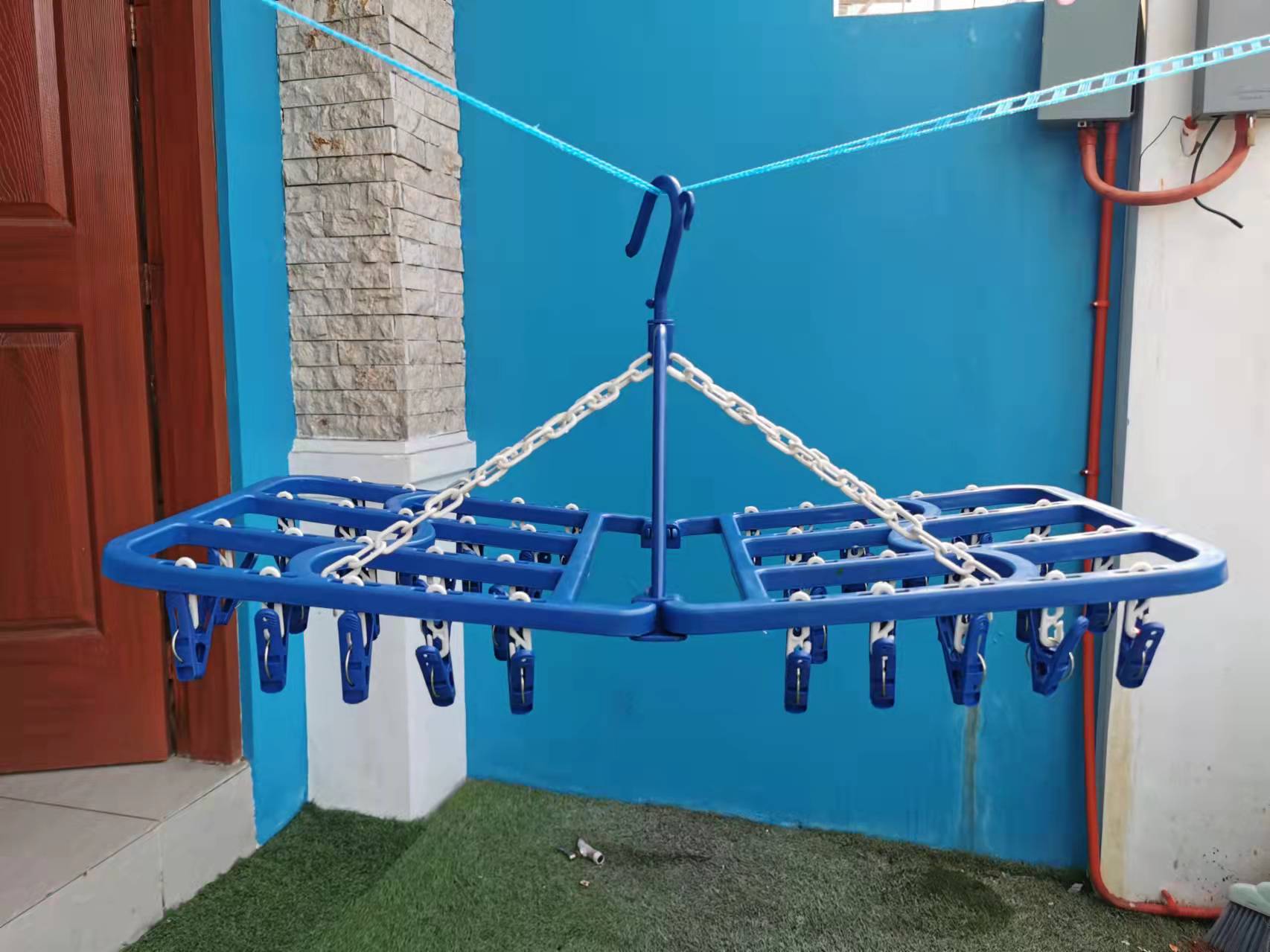 Foldable Hanger With 40 Pcs Clip Organizer Drying Plastic Hanger Racks ...