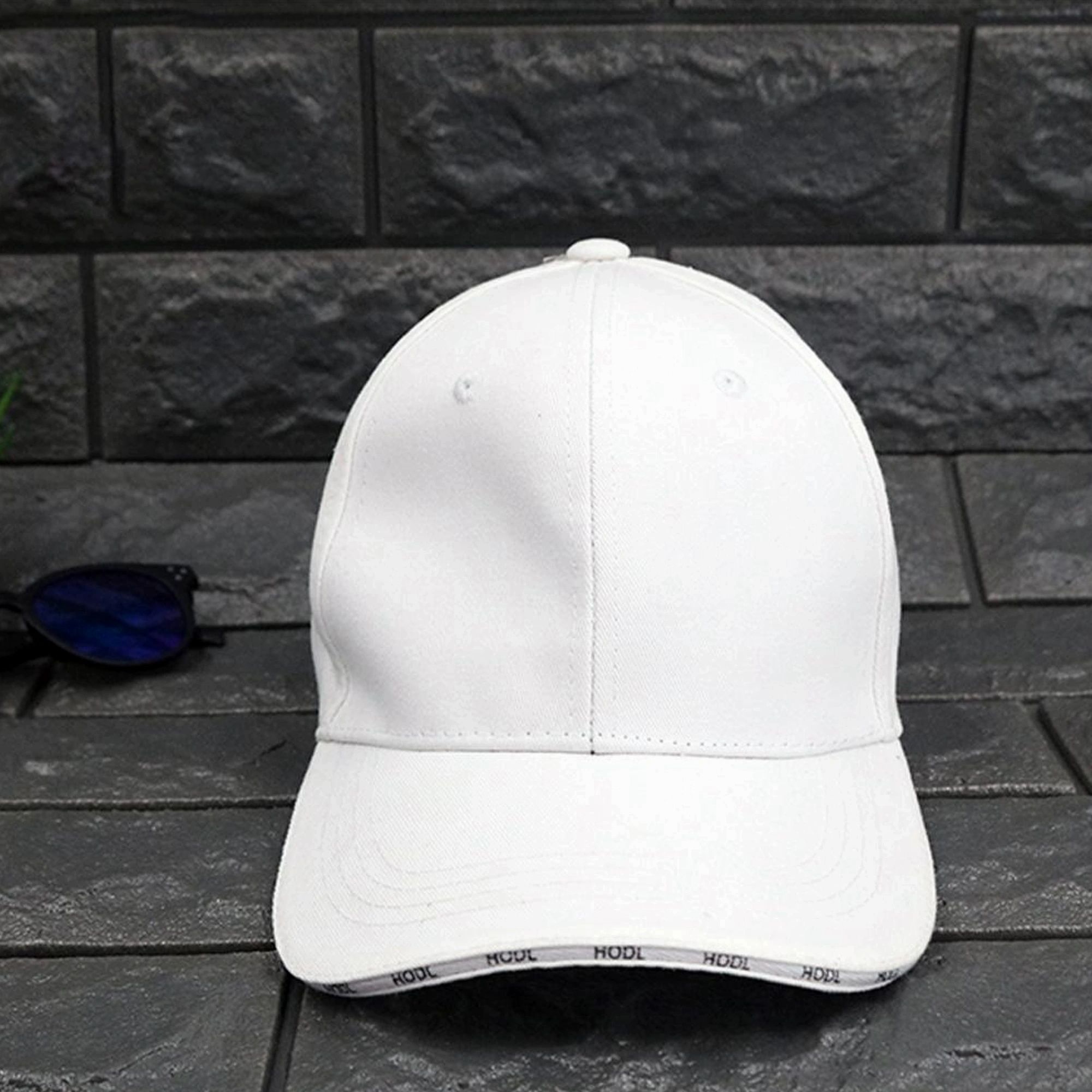 iara Plain White Korean Cap Fashion Cap for Men Women Unisex on Sale ...