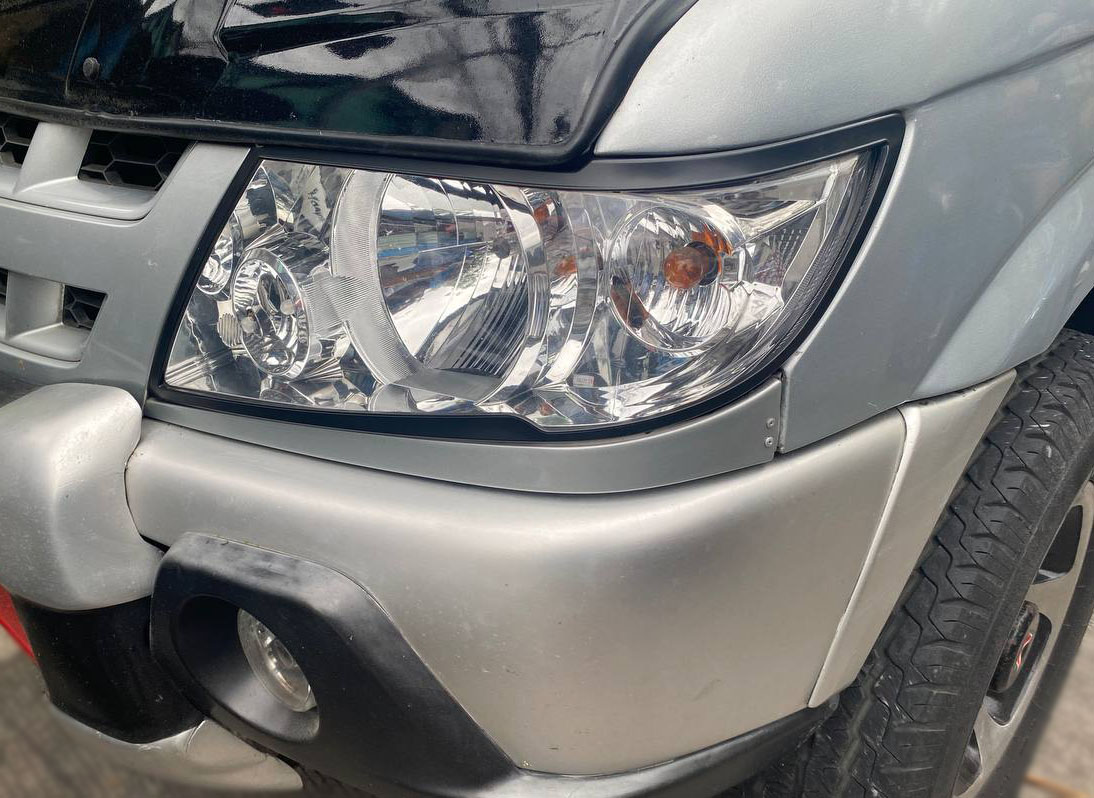 Isuzu Crosswind Matte Black Head Light Head Lamp Cover | Lazada PH
