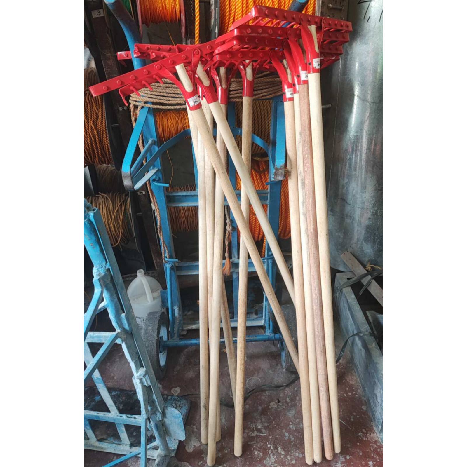 Garden Rake Kalaykay Gardening Rake Fork Rake Kalaykay | Lazada PH