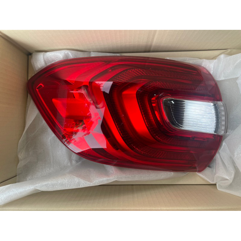 Ford Everest 2015-2021 Genuine LED Tail Light | Lazada PH