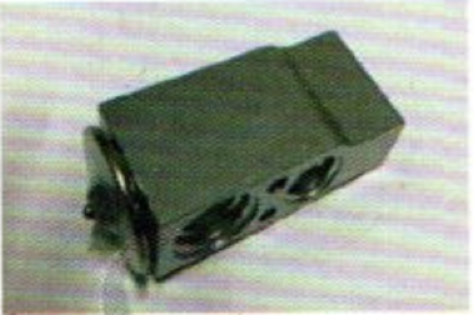 𝙈𝙐𝙊𝙇𝙄 SINOTRUK HOWO PARTS Air Conditioner Evaporator Expansion Valve ...