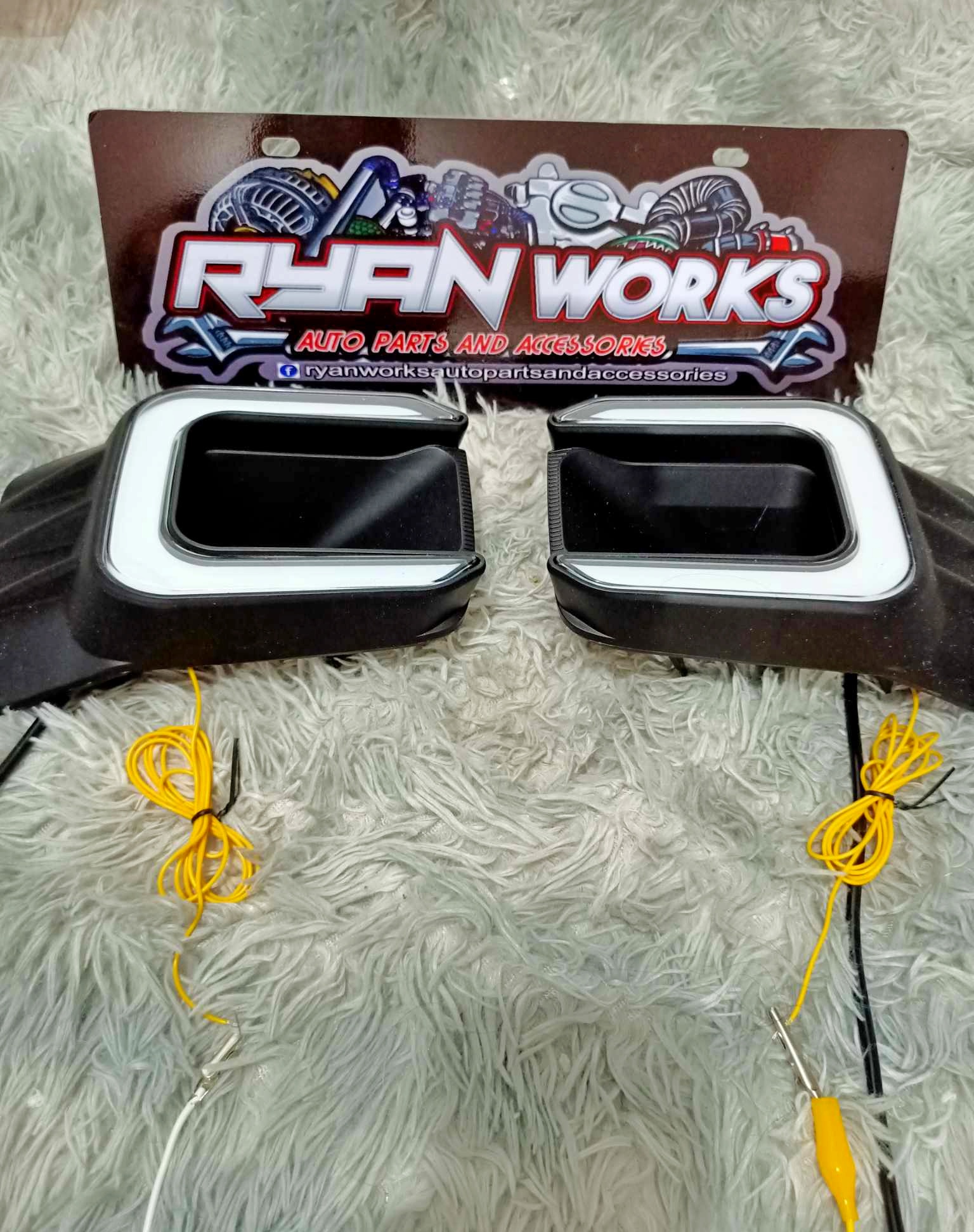 Toyota Hilux Rocco conquest LED DRL with Turn Yellow Signal DRL Day ...