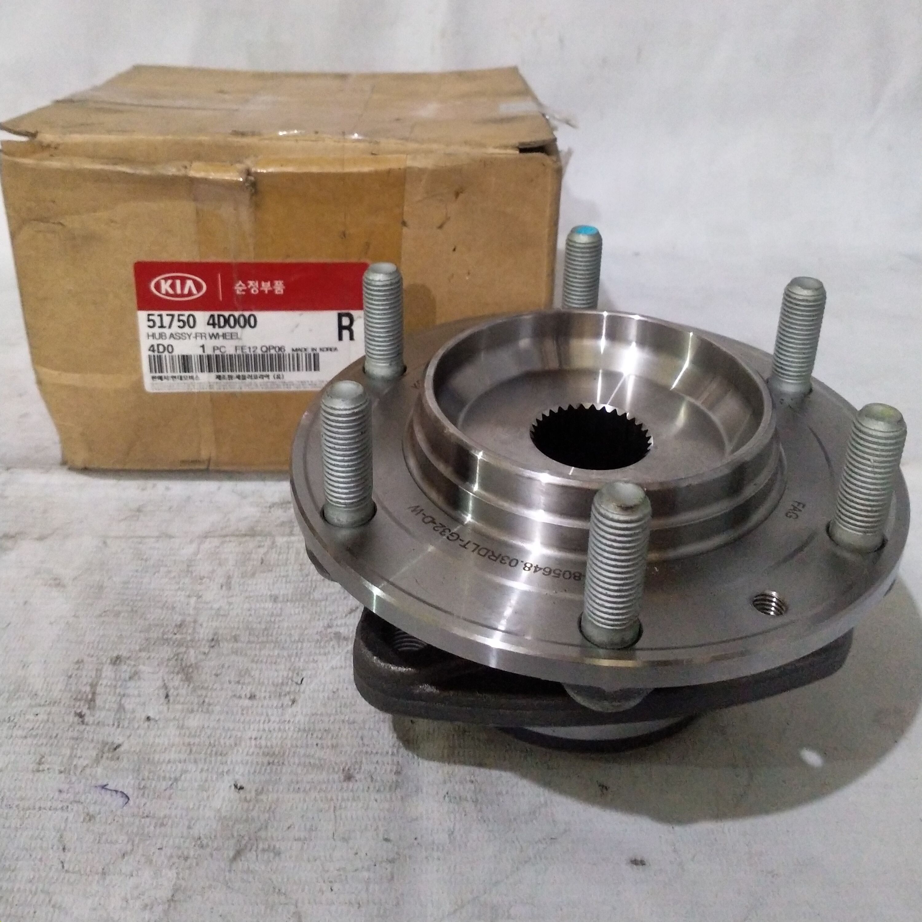 HUB ASSEMBLY FRONT WHEEL FOR KIA GRAND CARNIVAL MODEL 2006-2010 ...