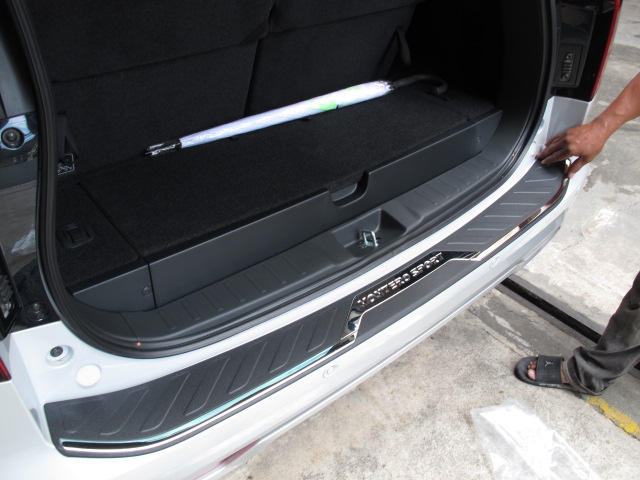 MITSUBISHI MONTERO SPORT 2019 TO 2023 REAR STEP SILL REAR SILL ...