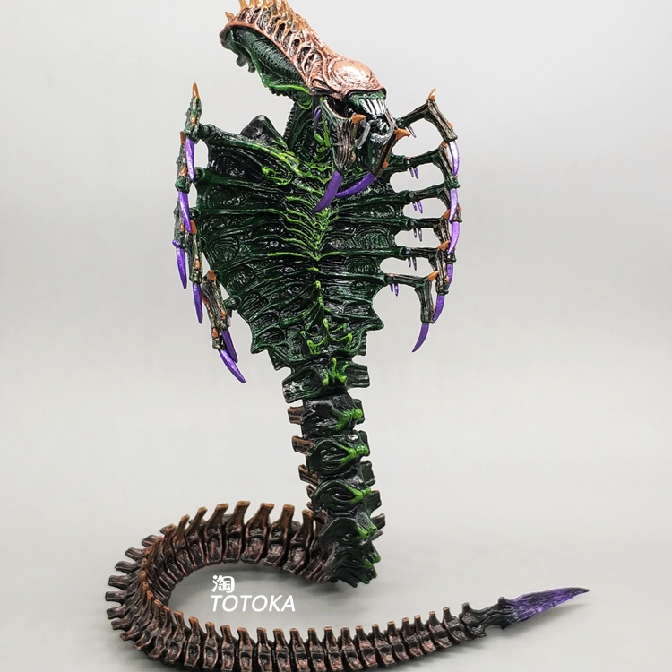 7-inch alien dog vs. Predator hand-made contract model Alien movable ...