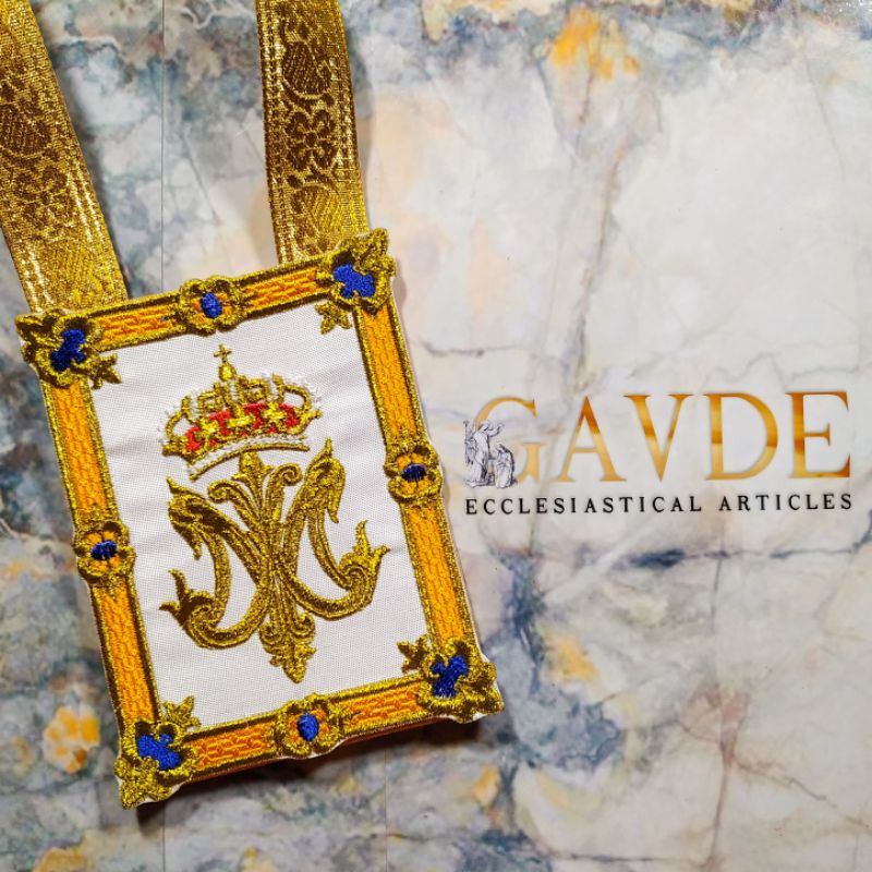 t16GAVDE Aureus Line Ave Maria Embroidered Medallion Auspice Maria ...
