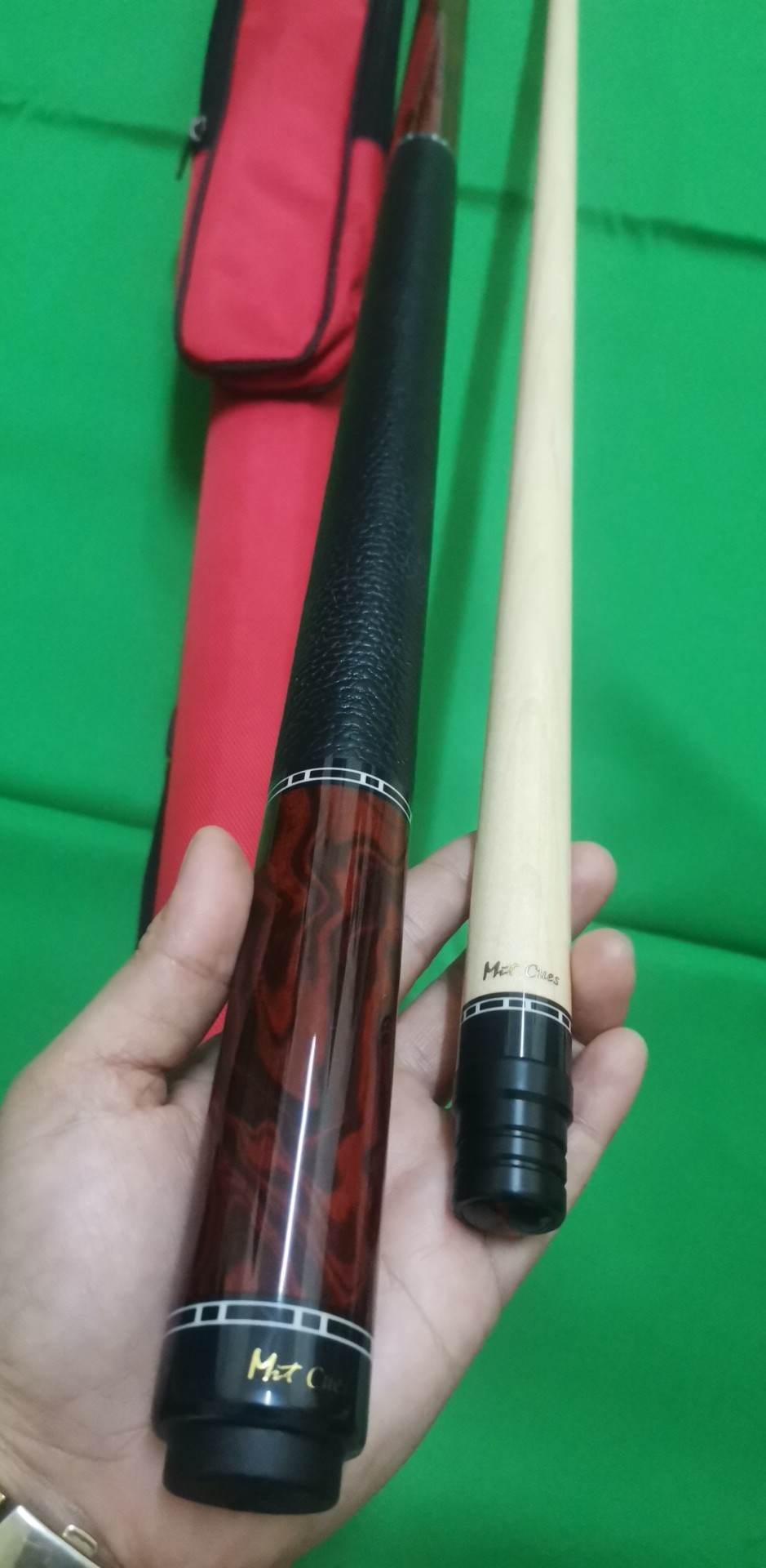 1PC MIT CUE STICK WITH 1X2 MIT CUE HARDACSE AND JOINT PROTECTOR/TAKO SA ...